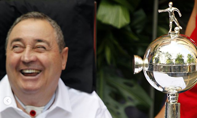 La felicidad de Luis Fernando Montoya por el grado de su hijo