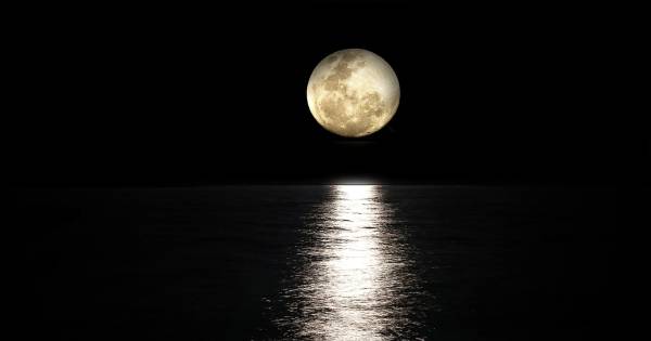 Científicos hallaron evidencia de reservas de agua en la Luna - La Nota ...